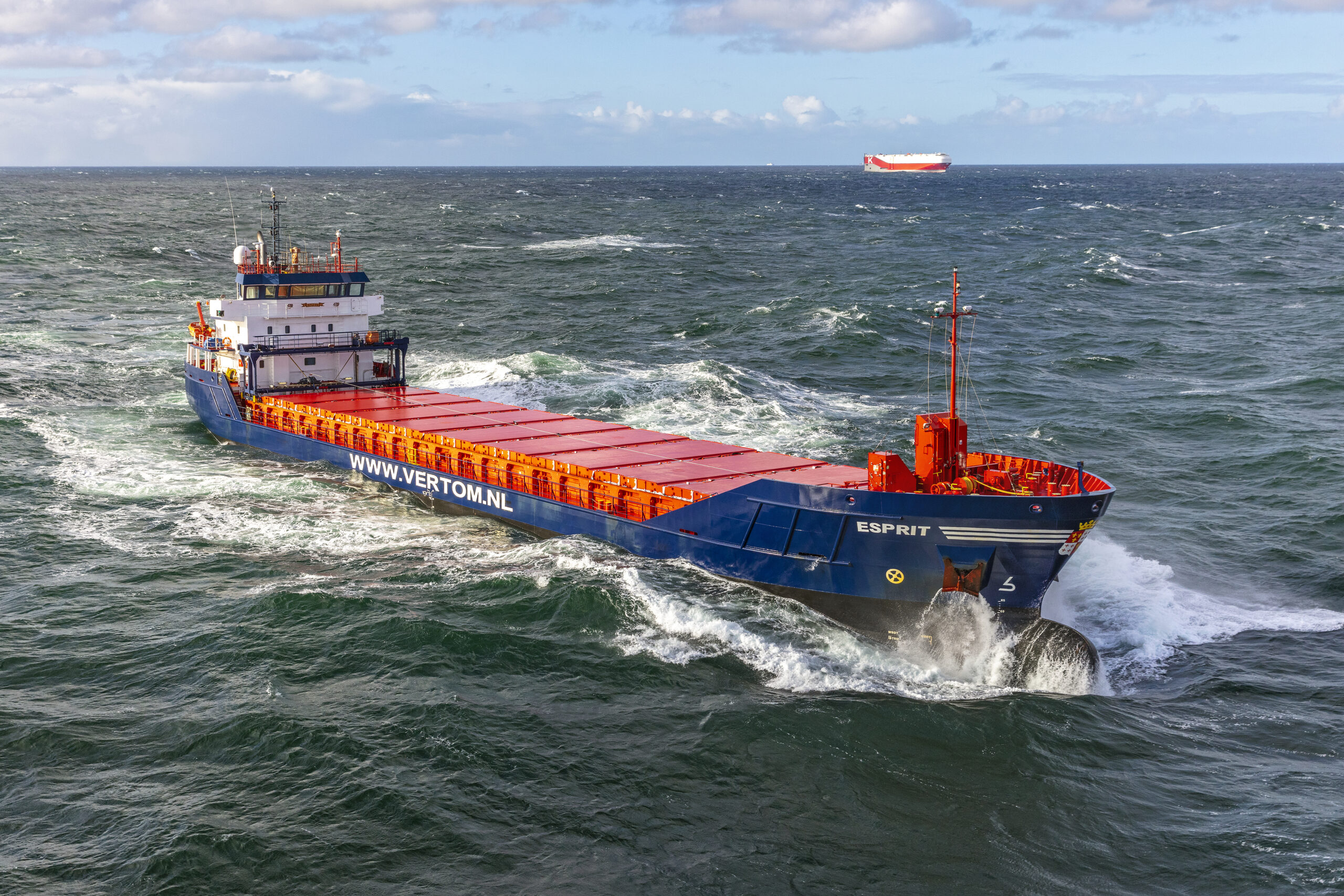 Esprit | Vessels | Vertom