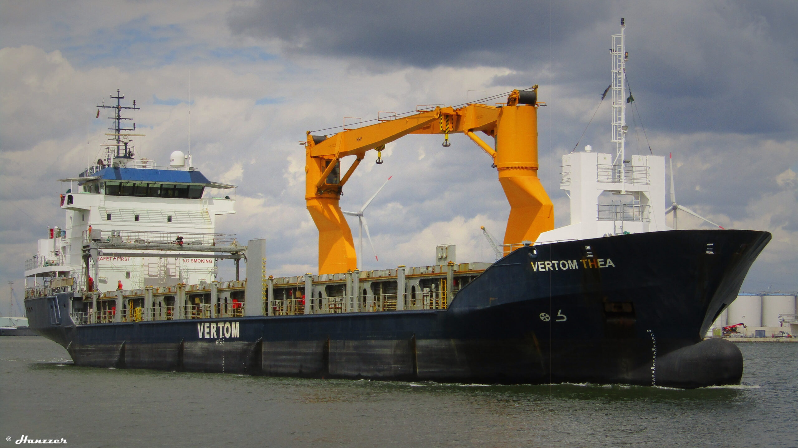 Vertom Thea | Vessels | Vertom